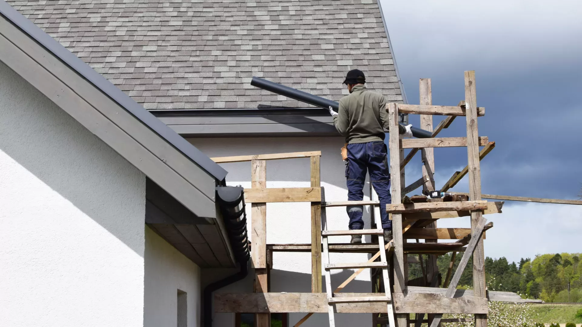 Gutter Replacement Services in Florida | Classic Roofing